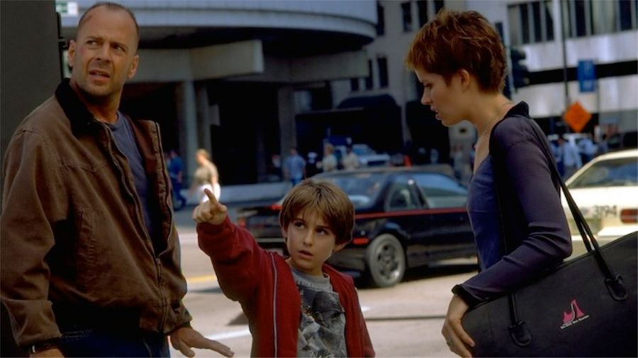 Mercury Rising | VERN'S REVIEWS on the FILMS of CINEMA