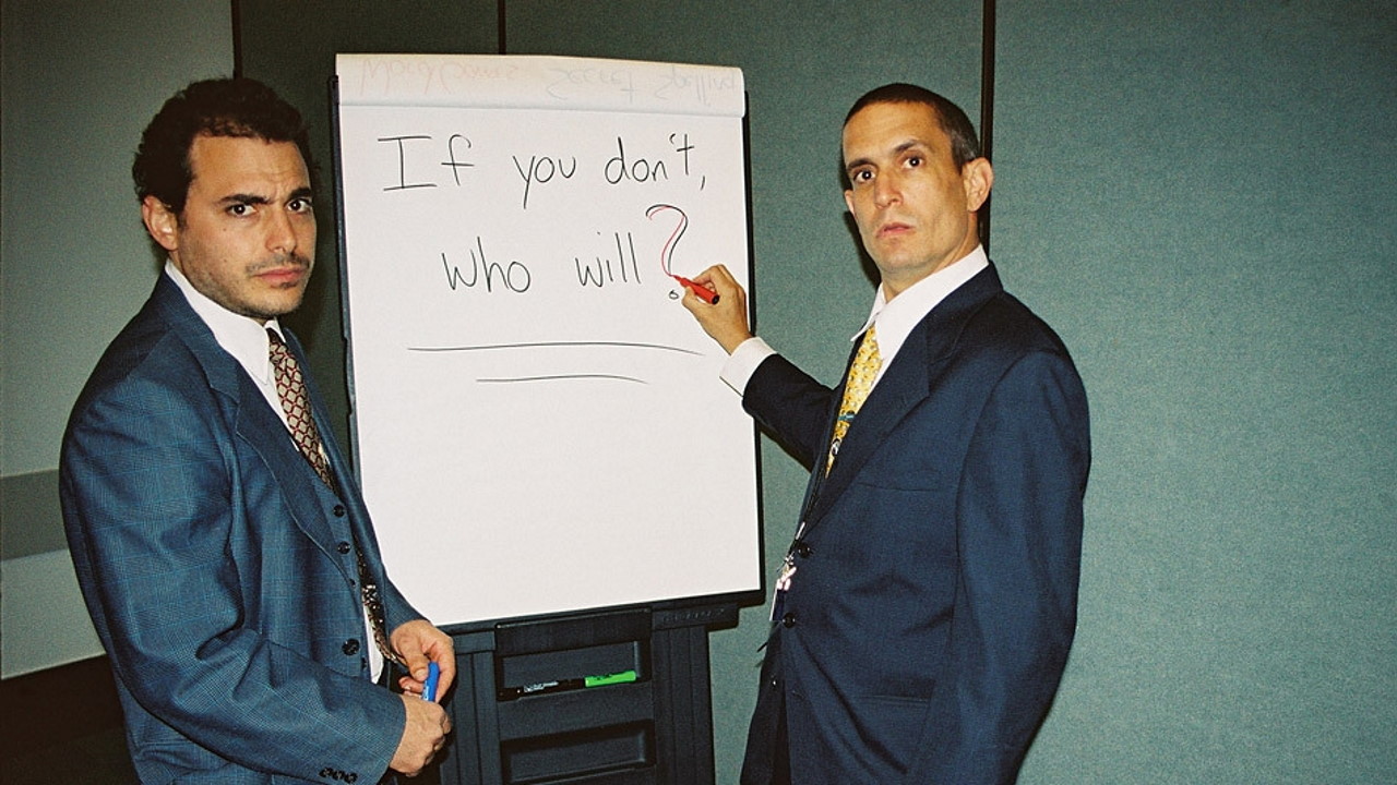 The Yes Men (2003) | VERN'S REVIEWS on the FILMS of CINEMA