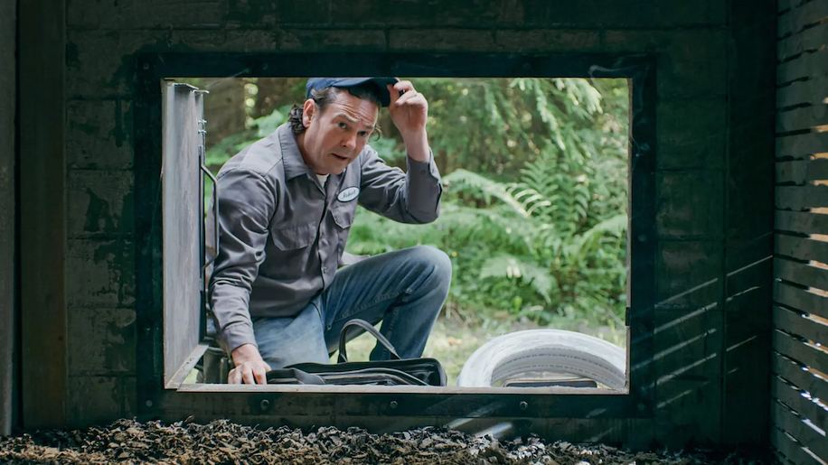 Crawlspace (2022) | VERN'S REVIEWS on the FILMS of CINEMA